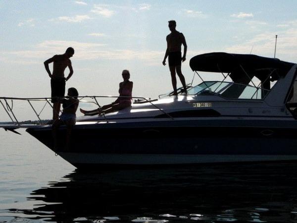 Hot day on the lake | Boating Forum - iboats Boating Forums